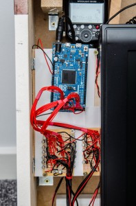 Instagram fan makes a DIY wooden photo-booth | Arduino Blog