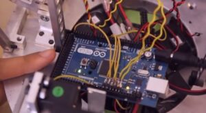 Freefall camera: an autonomous skydiving robot | Arduino Blog