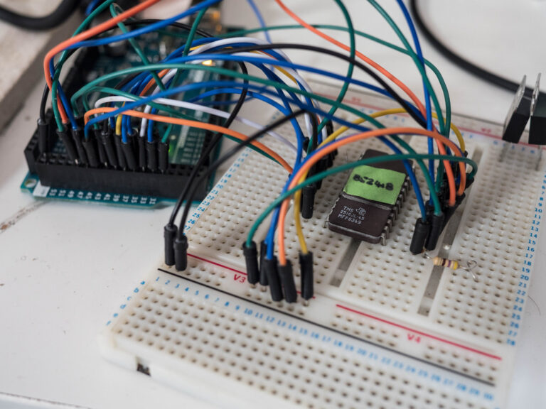 Give new life to an old electron microscope with Arduino | Arduino Blog