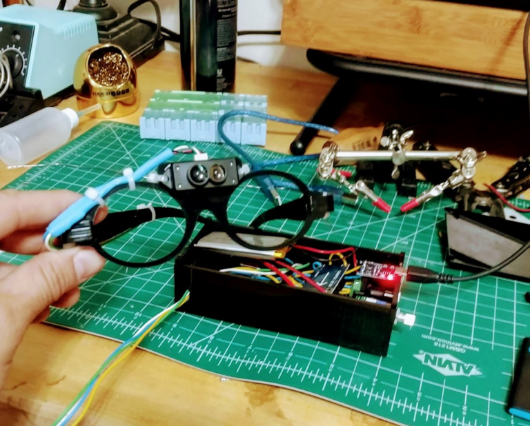 DolphinView headset lets you see the world like Flipper! | Arduino Blog