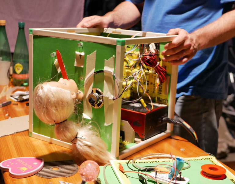 Feed Barbie with the J'ai faim! mechatronic game | Arduino Blog