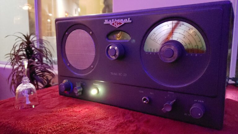 Vintage ham radio transformed into epic party game prop | Arduino Blog