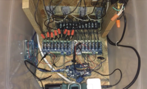 Teenager automates his family’s holiday lights with an Arduino Mega ...