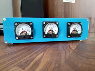 Voltmeter Clock | PlanetArduino