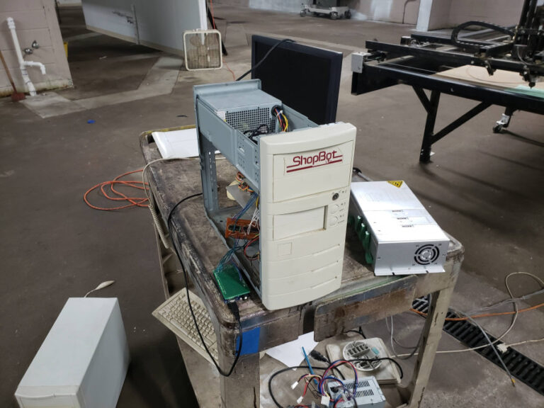 Reviving an old CNC router with Arduino | Arduino Blog