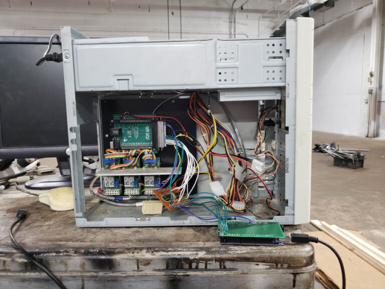 Reviving an old CNC router with Arduino | Arduino Blog