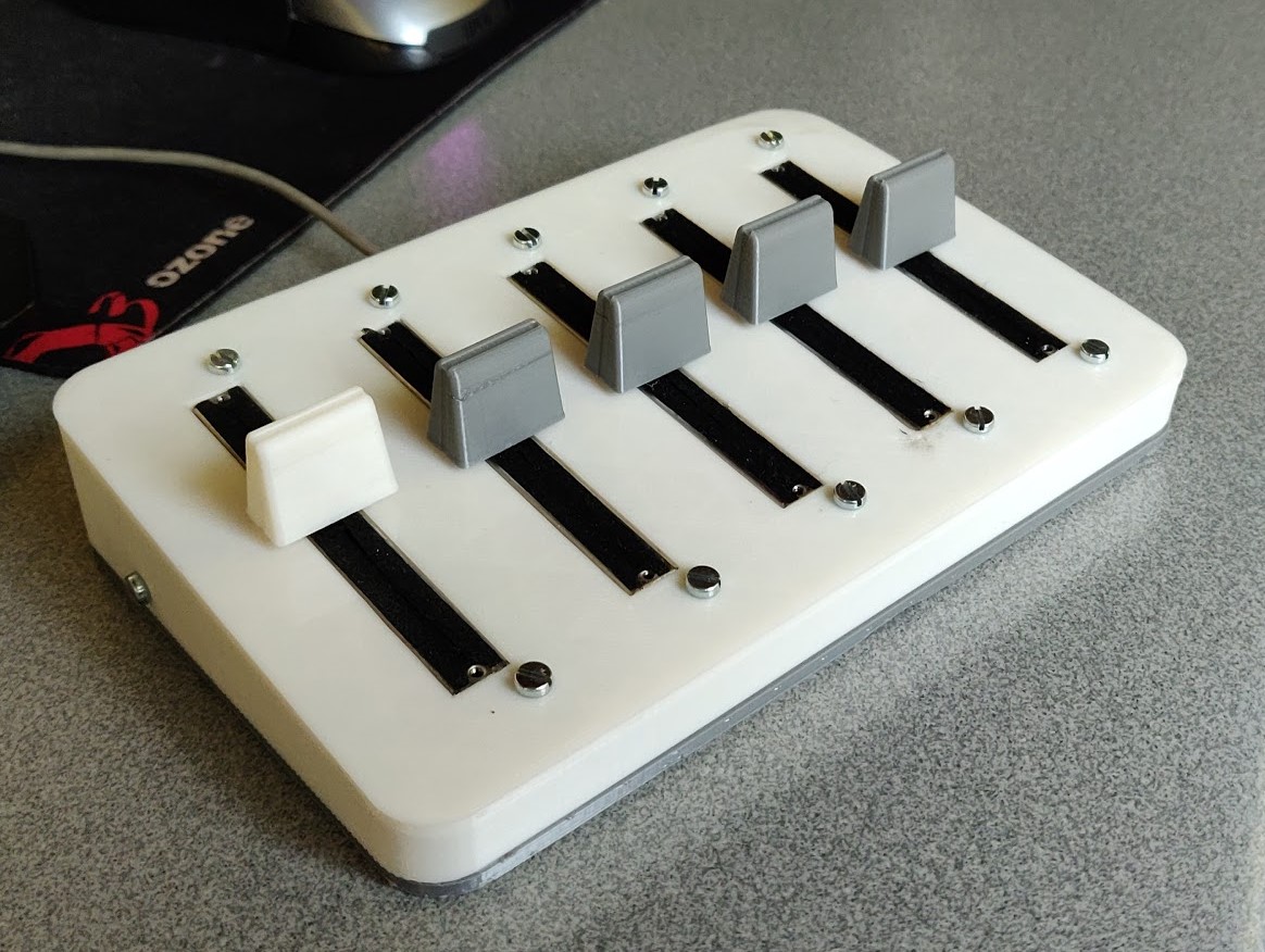 Control the volume of programs running on your Windows PC like a DJ ...