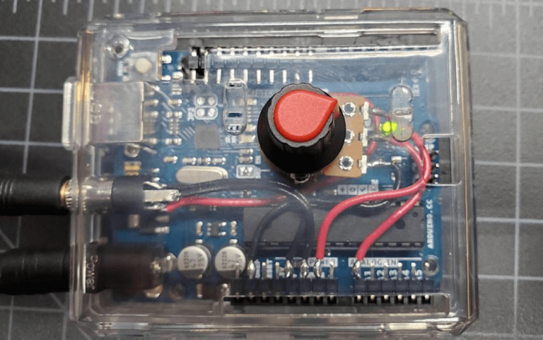 Este ojo loco depende de Arduino, no de la magia. - Electrogeek