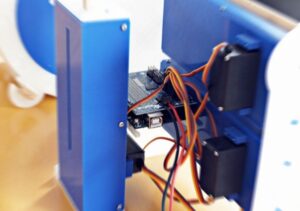 Arduino X-ray imaging phantom simulates lung movement | Arduino Blog