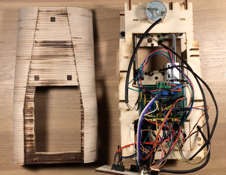 Optical drive plays large wooden discs | Arduino Blog