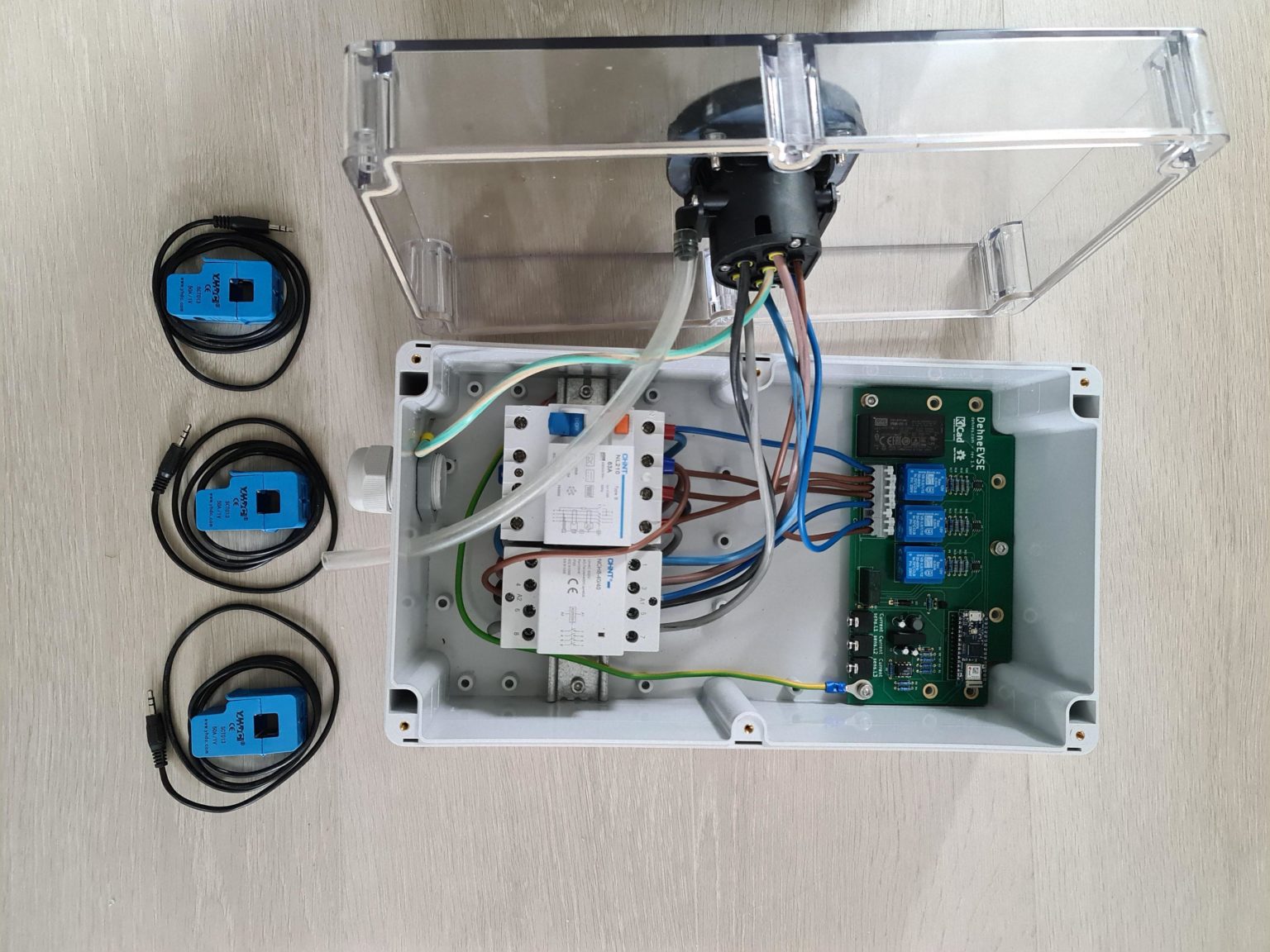 DehneEVSE is a custom, Nano 33 IoT-controlled EV charging station | Arduino Blog