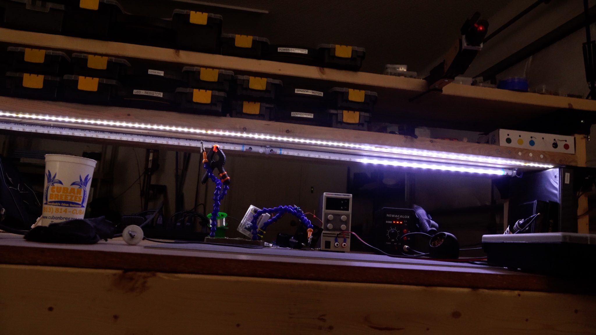 PIR Benchtop Lighting | PlanetArduino