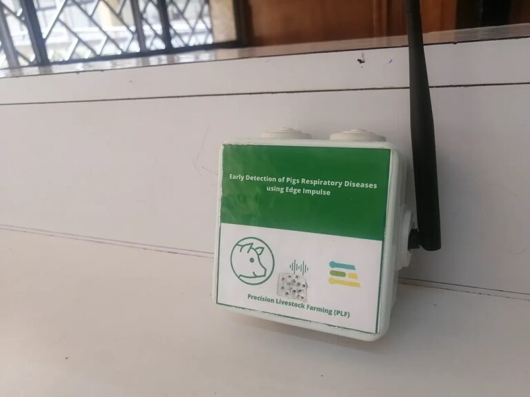 This low-cost device uses tinyML on Arduino to detect respiratory diseases in pigs | Arduino Blog