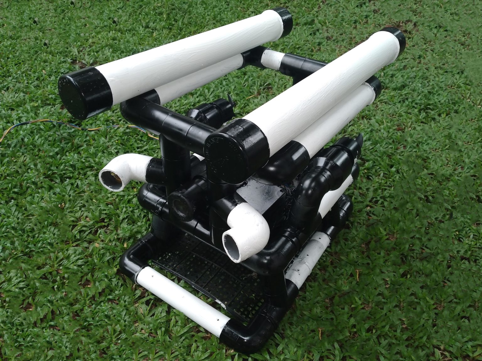 An Arduino-powered underwater ROV made out of PVC pipe | Arduino Blog
