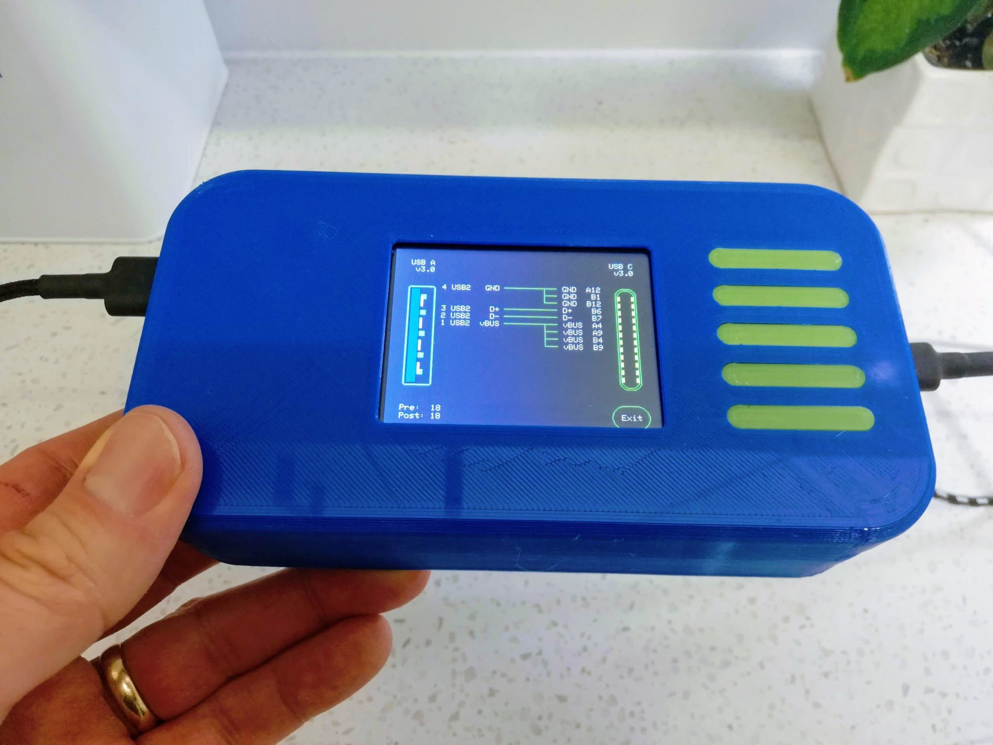 Instantly test your cables by plugging them into this device | Arduino Blog