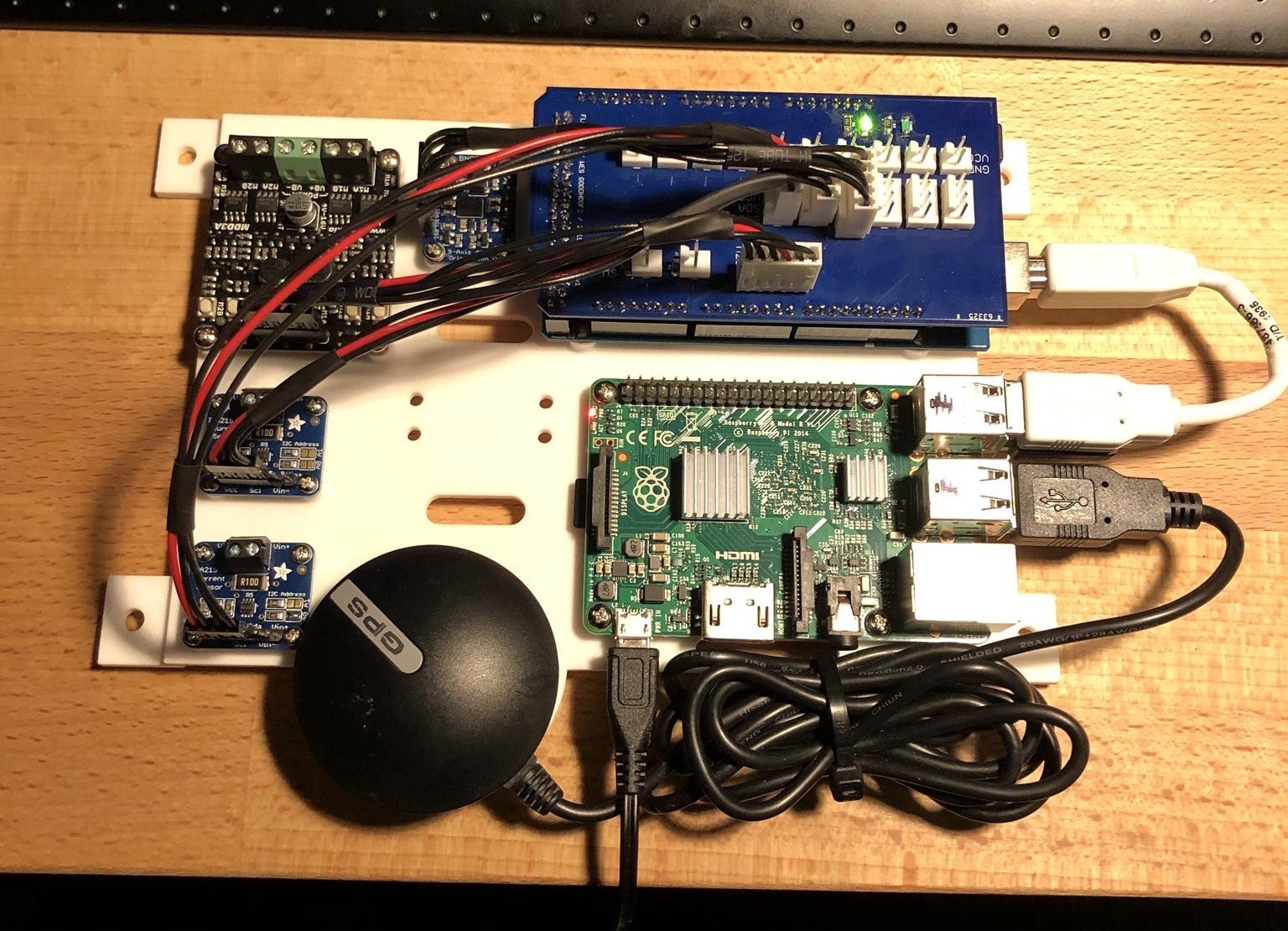 Opa is an open source boat bot that navigates the open water | Arduino Blog