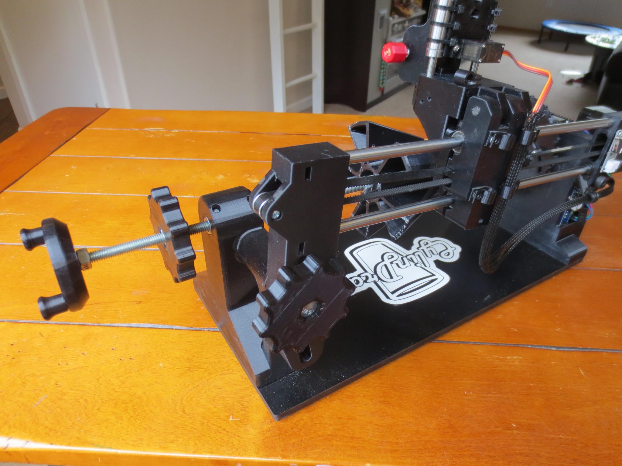 Plot designs onto cups with CylinDraw | Arduino Blog