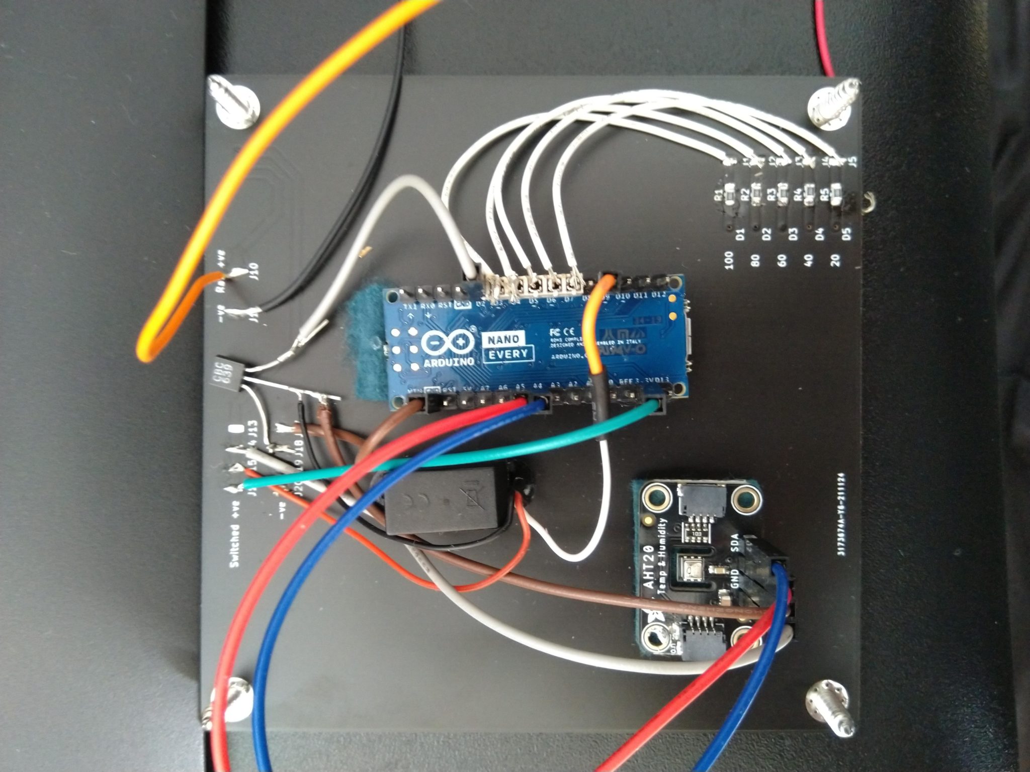 Freddie points to the current temperature on the Mercury Thermometer ...