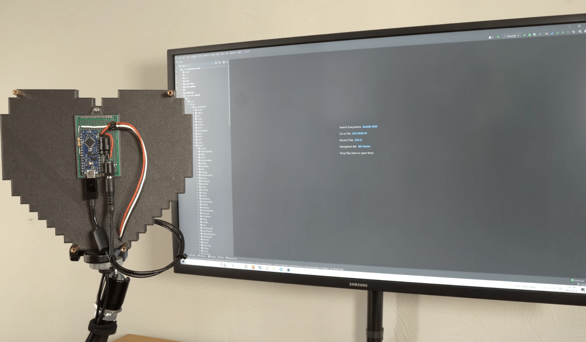 A real-world health bar for Old School RuneScape | Arduino Blog