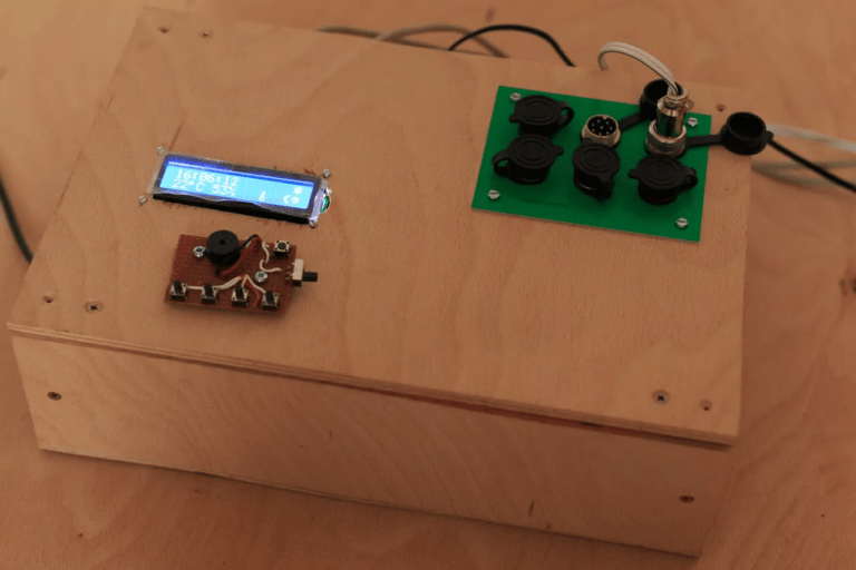 Automated window system helps keep the greenhouse climate regulated ...