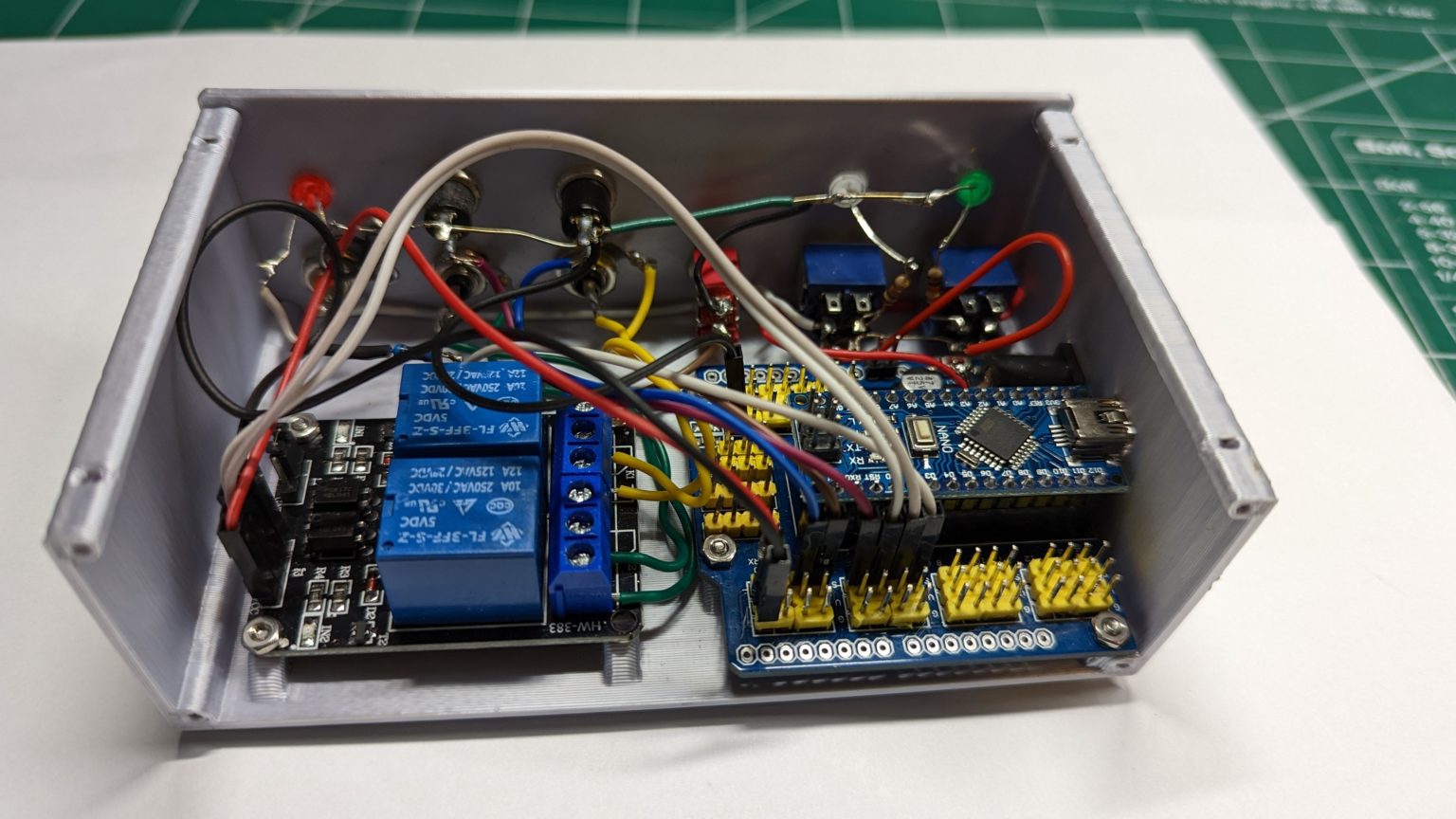 Digitize Your Collection Of 35mm Slides Arduino Blog