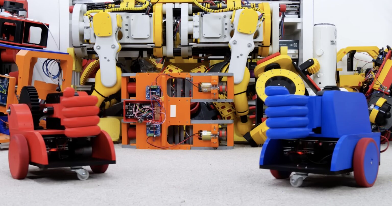 Roving Rock ‘Em Sock ‘Em Robots make the perfect Secret Santa gift ...