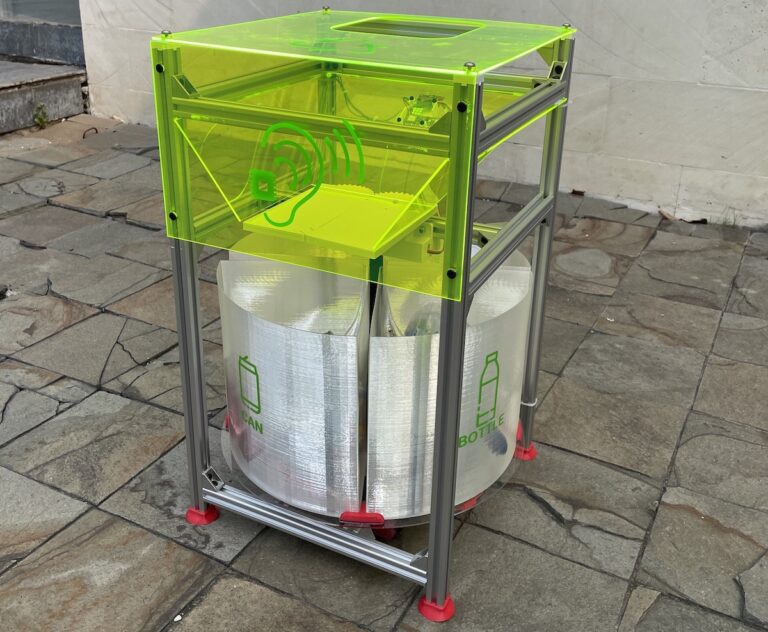 This recycling bin sorts waste using audio classification | Arduino Blog