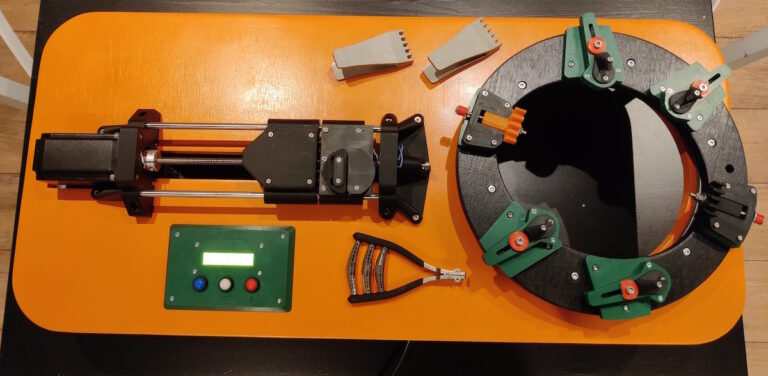 The KhordUino is a DIY badminton racquet stringing machine | Arduino Blog