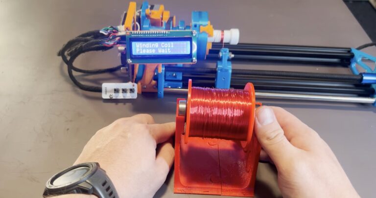 Simple machine quickly winds coils | Arduino Blog