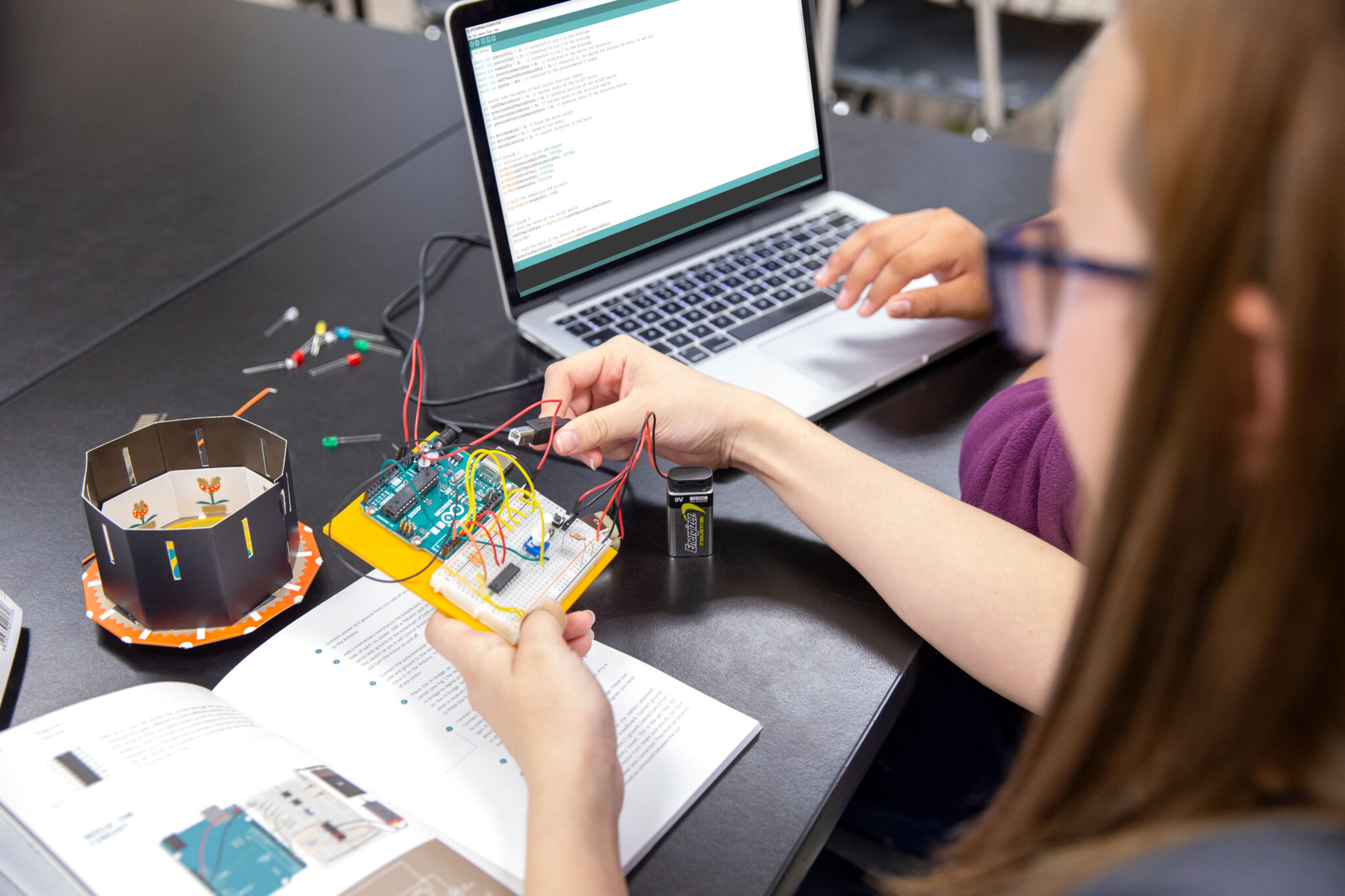 Why is STEAM education important for kids? 6 activity tips | Arduino Blog