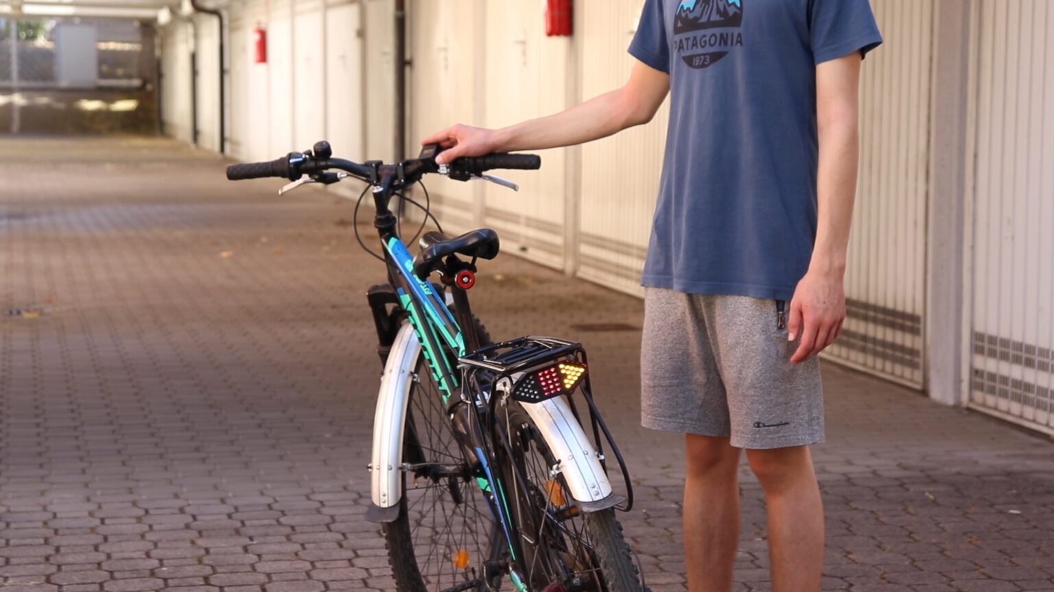 Ride safer with these DIY bicycle lights | Arduino Blog