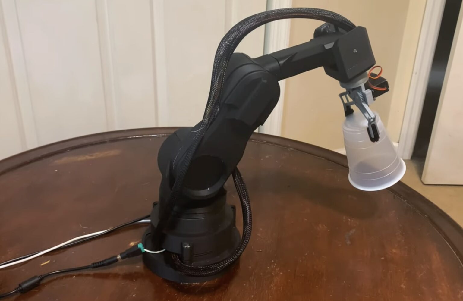 3D printing an affordable robot arm | Arduino Blog