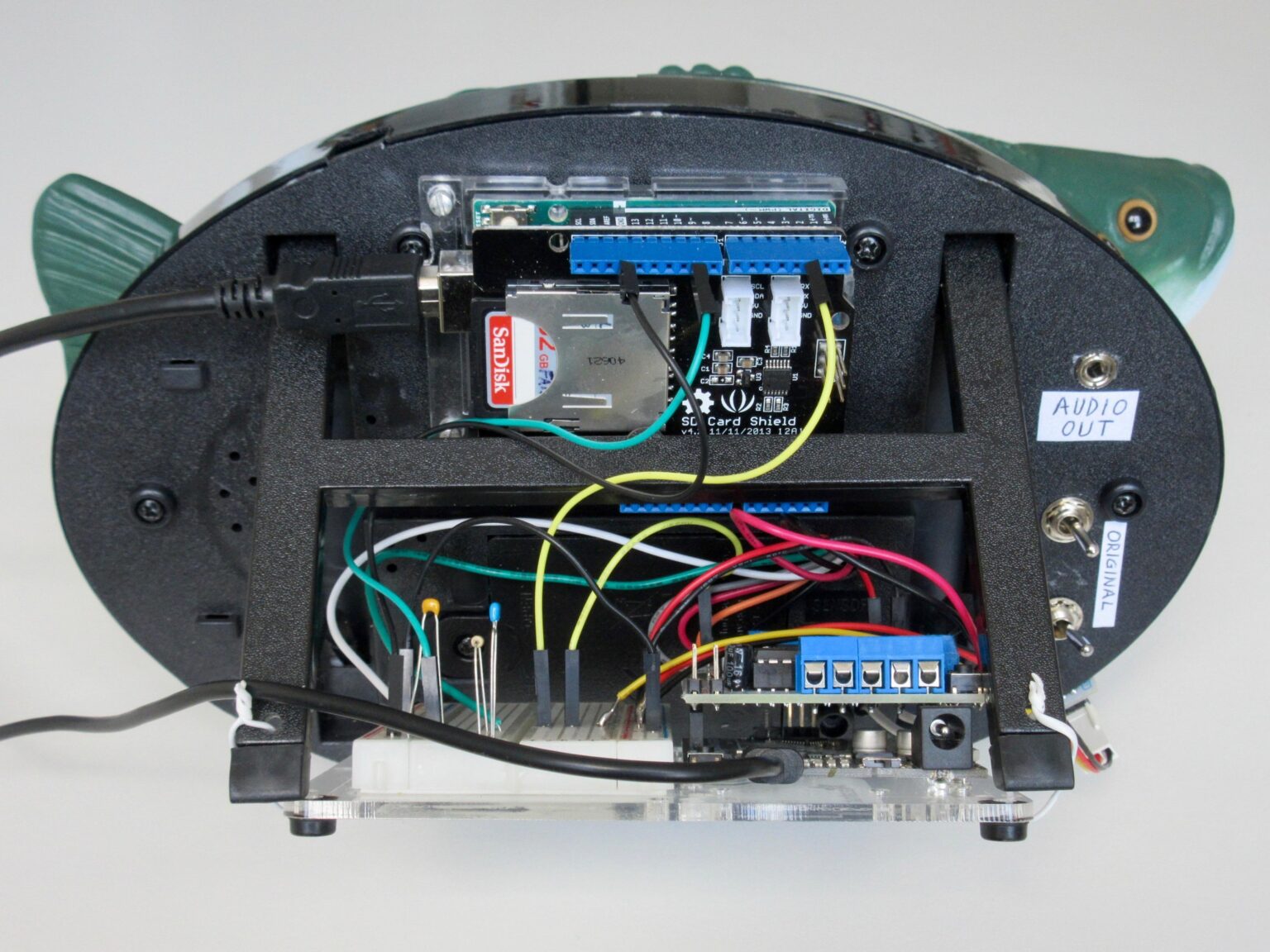 Giving Billy Bass the arti-fish-al intelligence he always deserved ...