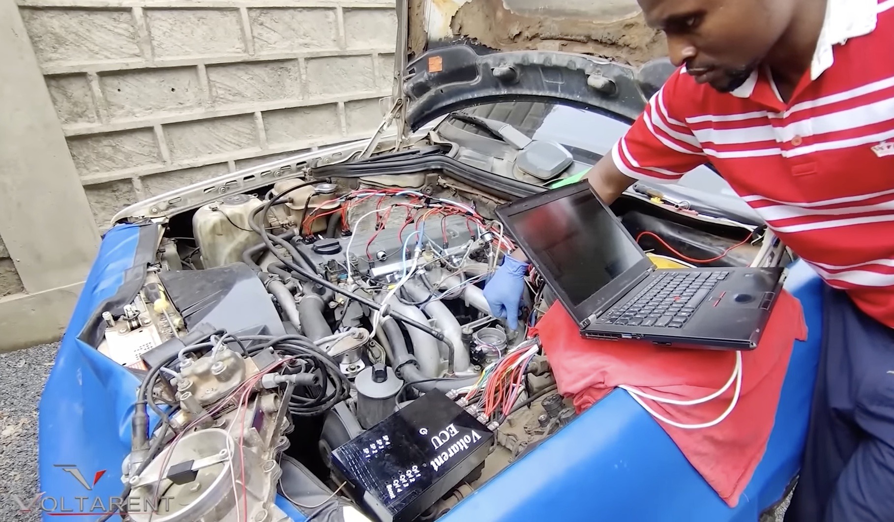 This Kenyan engineer modernizes vintage cars with a custom ECU and EFI ...