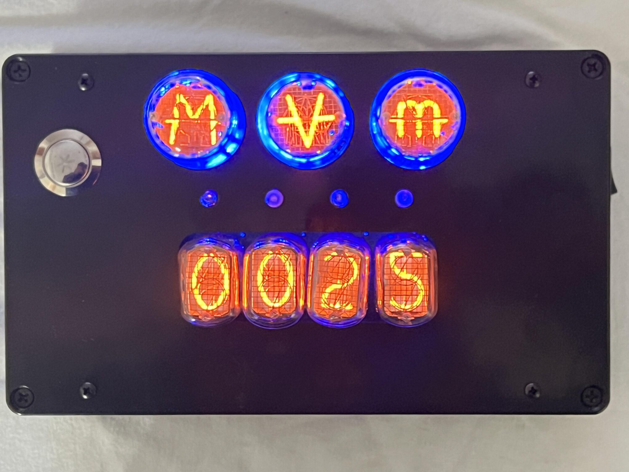 Slot machine game harnesses the beauty of Nixie tubes | Arduino Blog