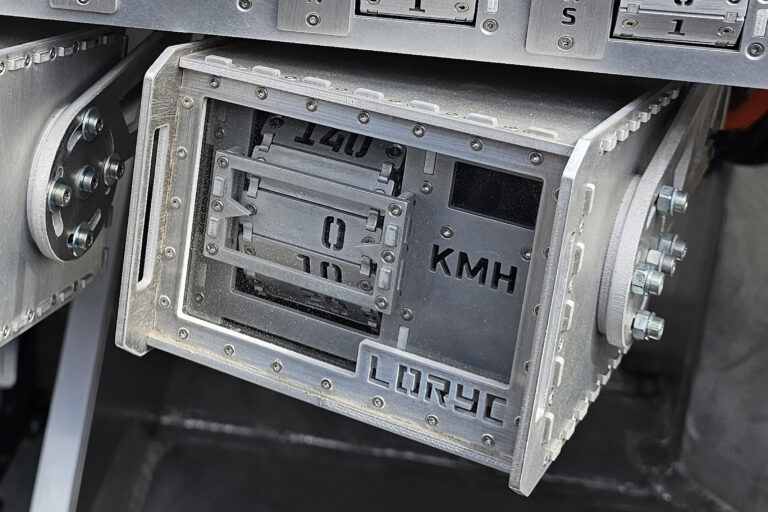 It’s silver, it’s green, it’s the Batteryrunner! An Arduino-powered ...