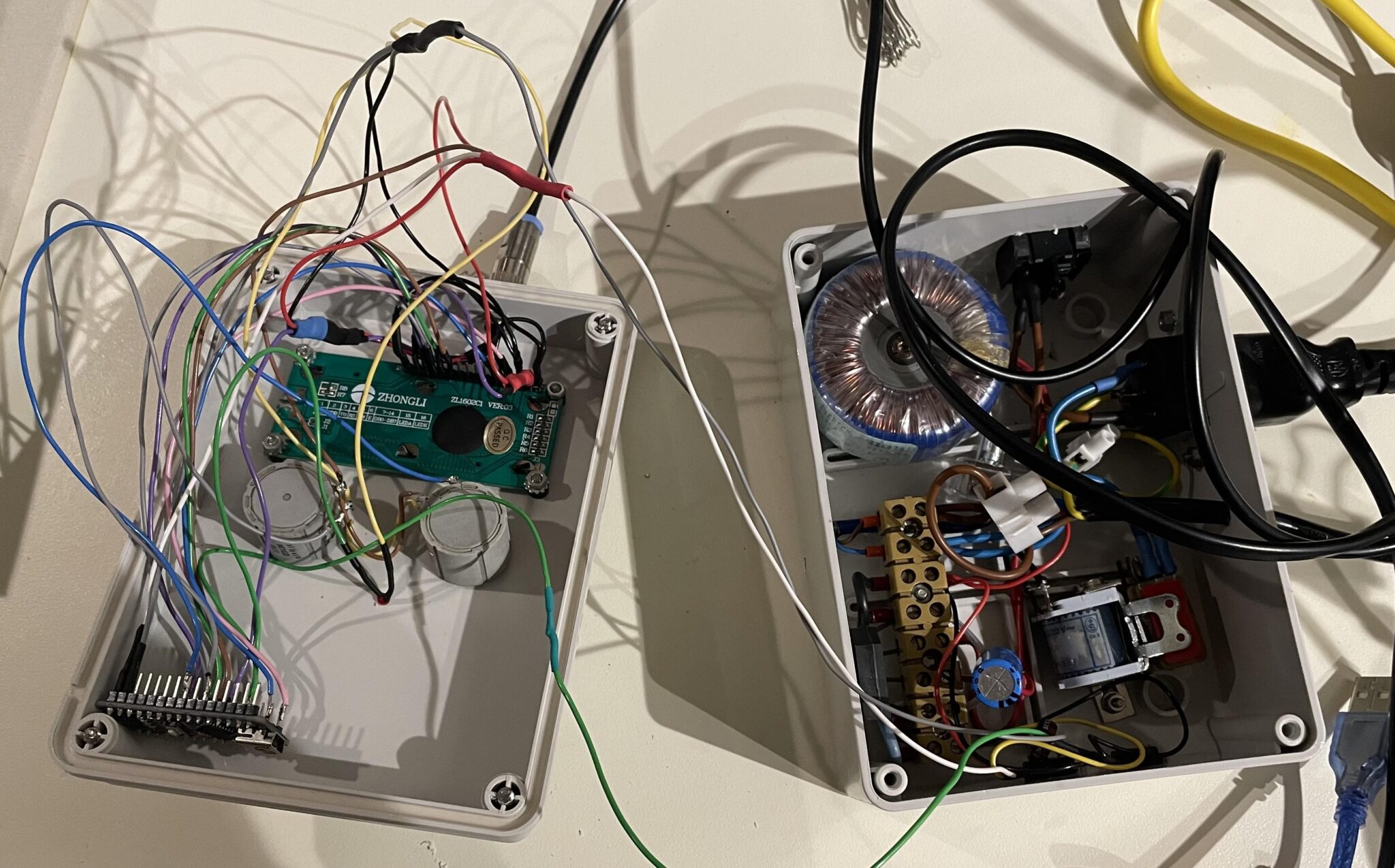 A DIY sous vide cooker for making the perfect steak | Arduino Blog