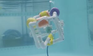SeaPerch II introduces students to underwater ROV exploration | Arduino ...