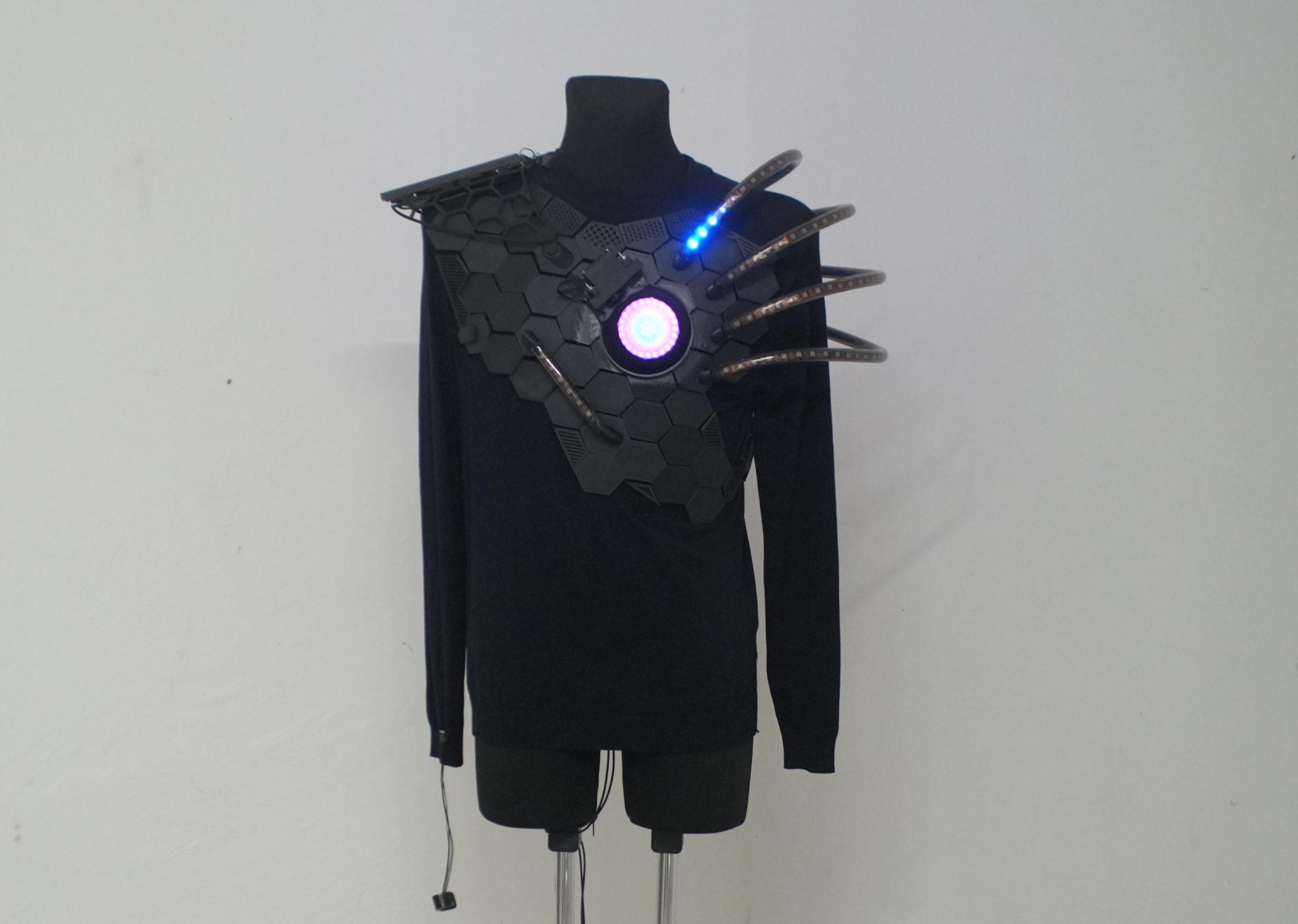 VIGOR fuses fashion and technology in an avant-garde wearable | Arduino ...