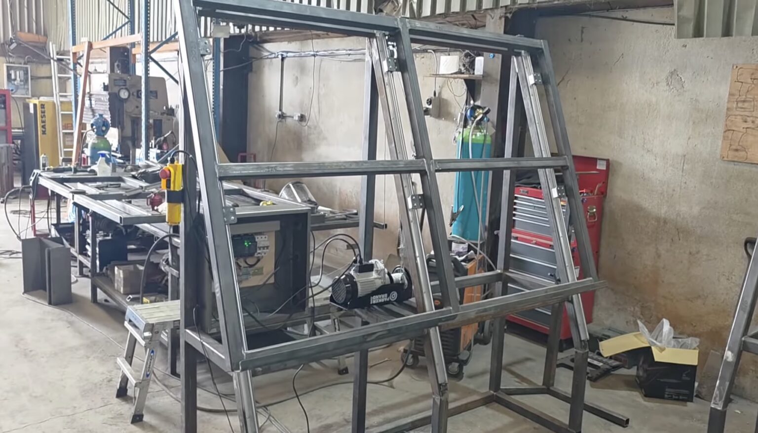 An Arduino Opta micro PLC safely controls this massive solar panel lift ...